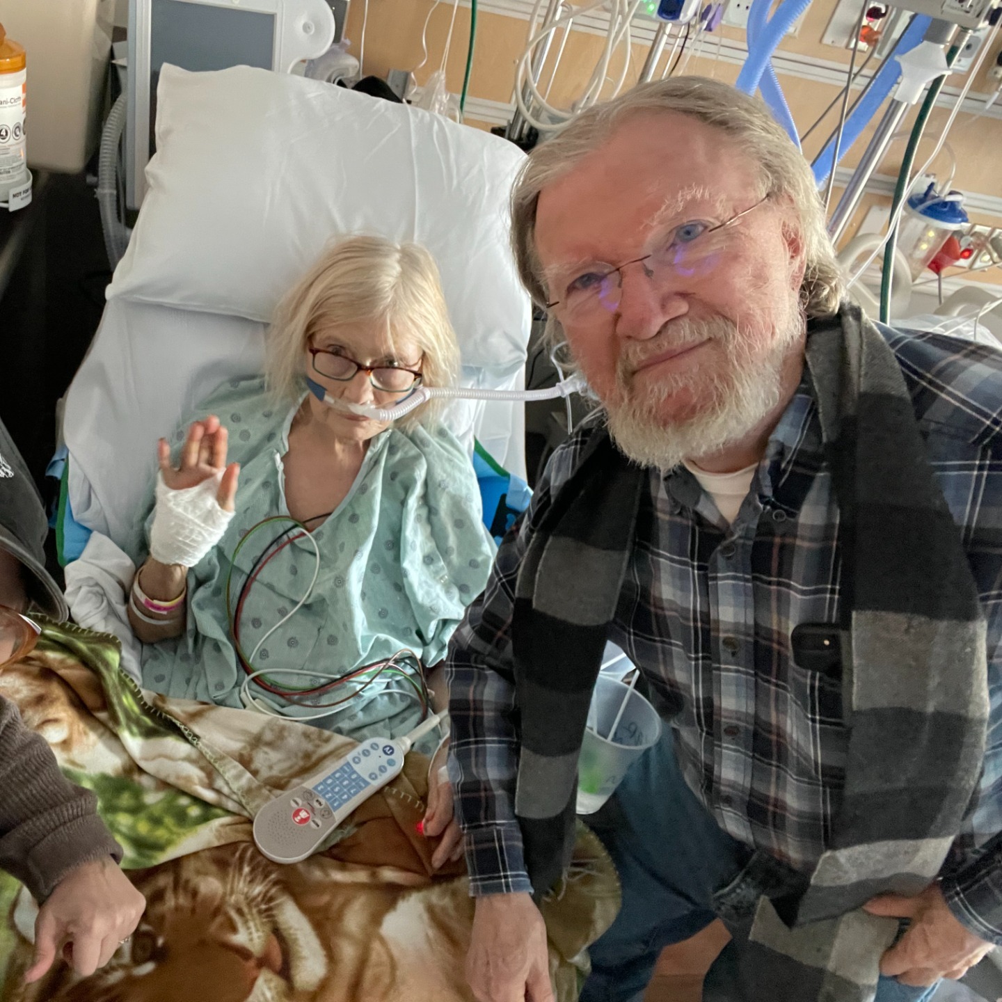 Help my Dad (aka Uncle Kenny/Ken) after losing my Mom - Give InKind