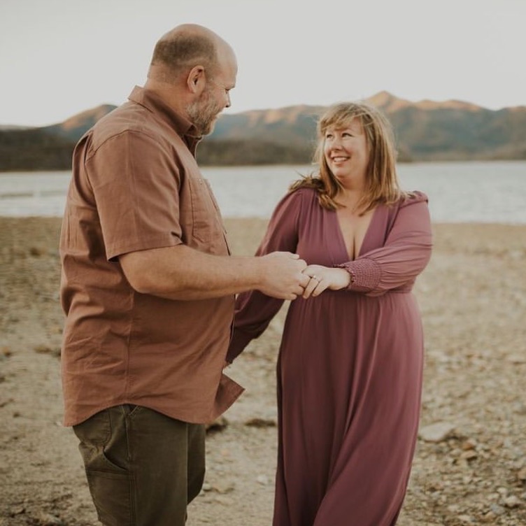 Stephanie and Travis welcome Baby Meadows - Give InKind